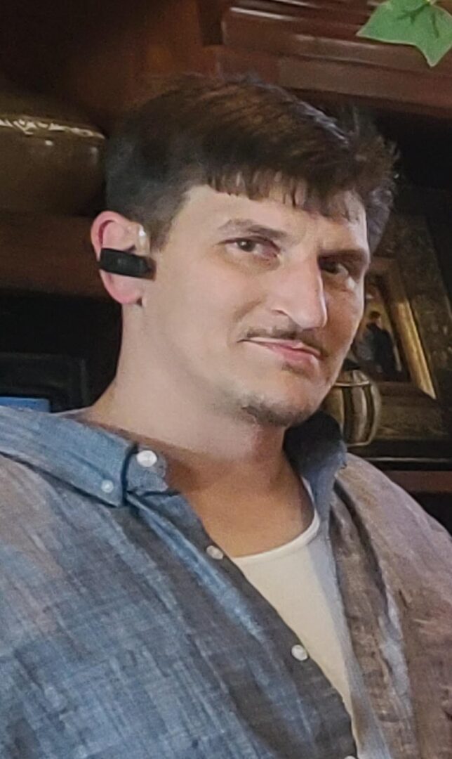 Brandon Carl Robinson - Charter Funeral Home