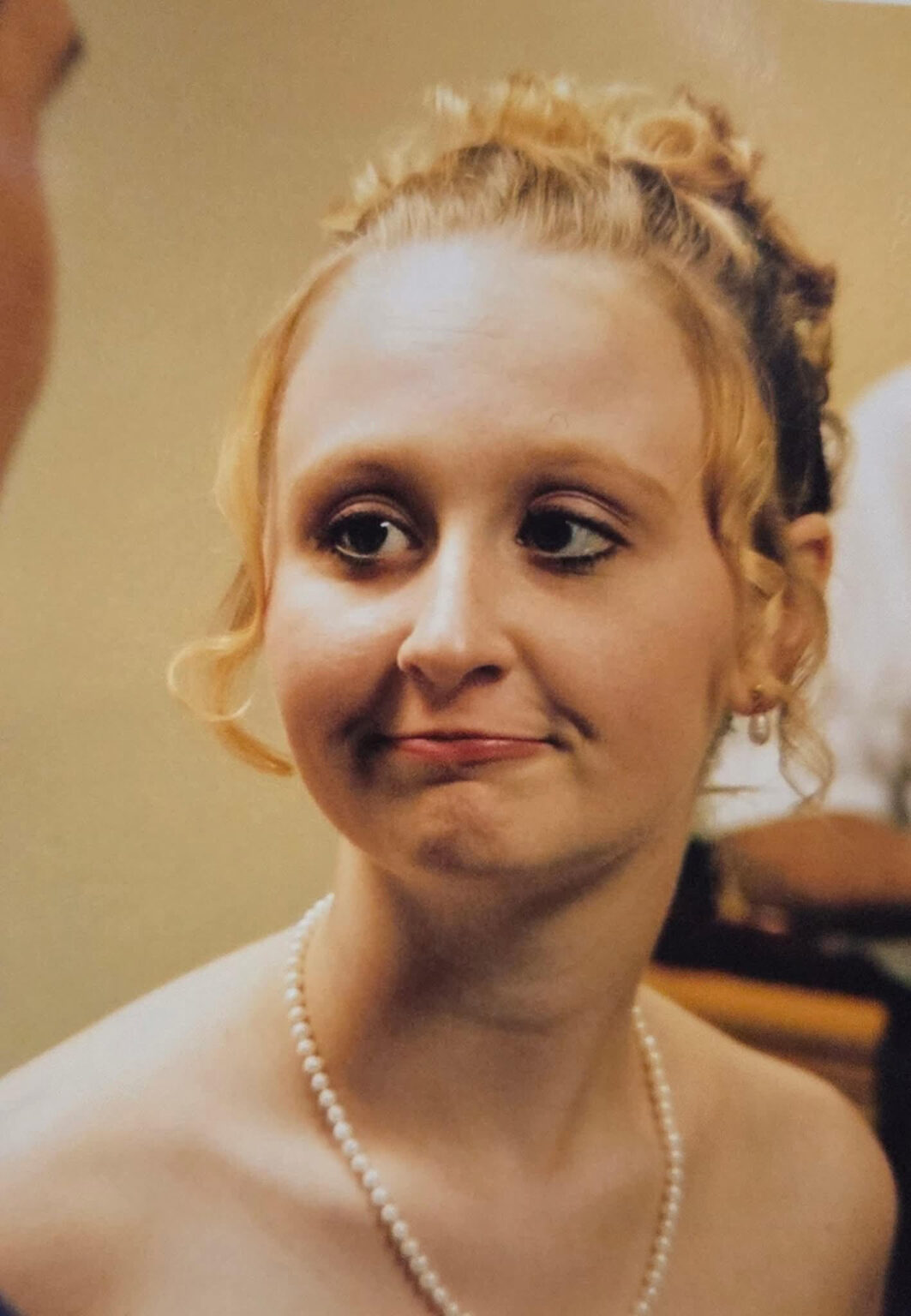 April Jean Crawley - Charter Funeral Home
